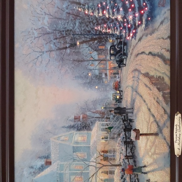 Thomas Kincade | Holiday | Thomas Kinkade A Holiday Gathering Lighted ...